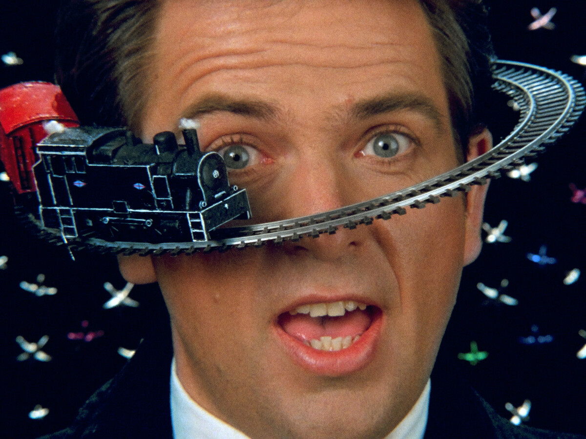 Sledgehammer by Peter Gabriel (Music video, Pop Rock): Reviews, Ratings ...