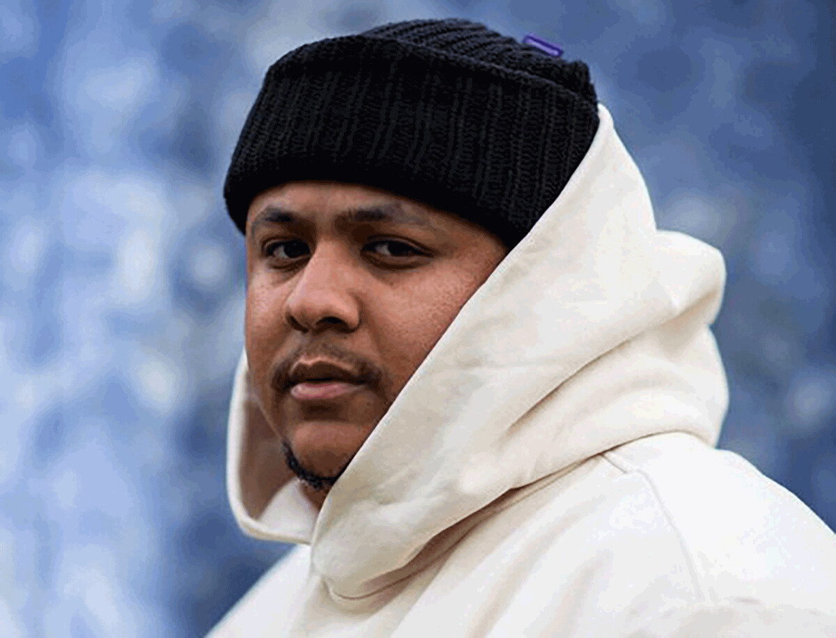 Midnight in a Perfect World by dreamcastmoe (DJ Mix): Reviews, Ratings ...