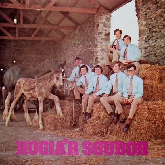 Hogia'r Sgubor Albums: songs, discography, biography, and listening ...