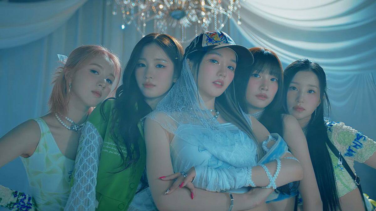 Blush by WOOAH (Music video, Contemporary R&B): Reviews, Ratings ...