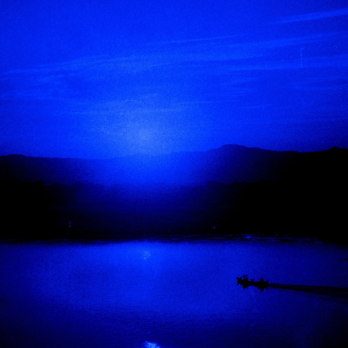 Blue Moon Set by Seamus O'Muineachain (Album): Reviews, Ratings ...