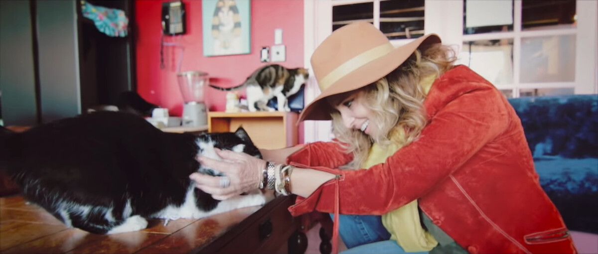 Girls Alright by Roxanne (Music video): Reviews, Ratings, Credits, Song ...