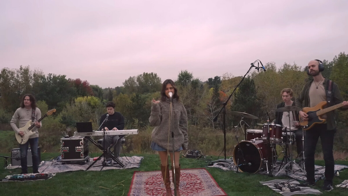 How It Ends by Julia Wheaton (Video): Reviews, Ratings, Credits, Song ...