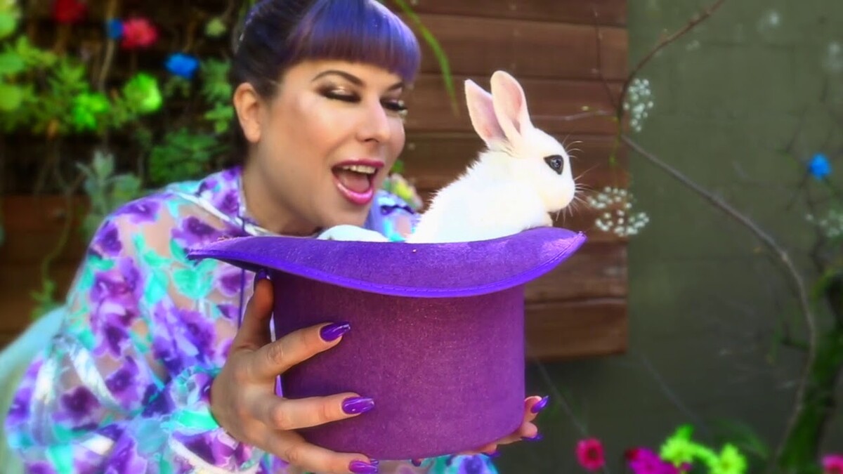 Rabbit Hole by Layke (Music video): Reviews, Ratings, Credits, Song ...