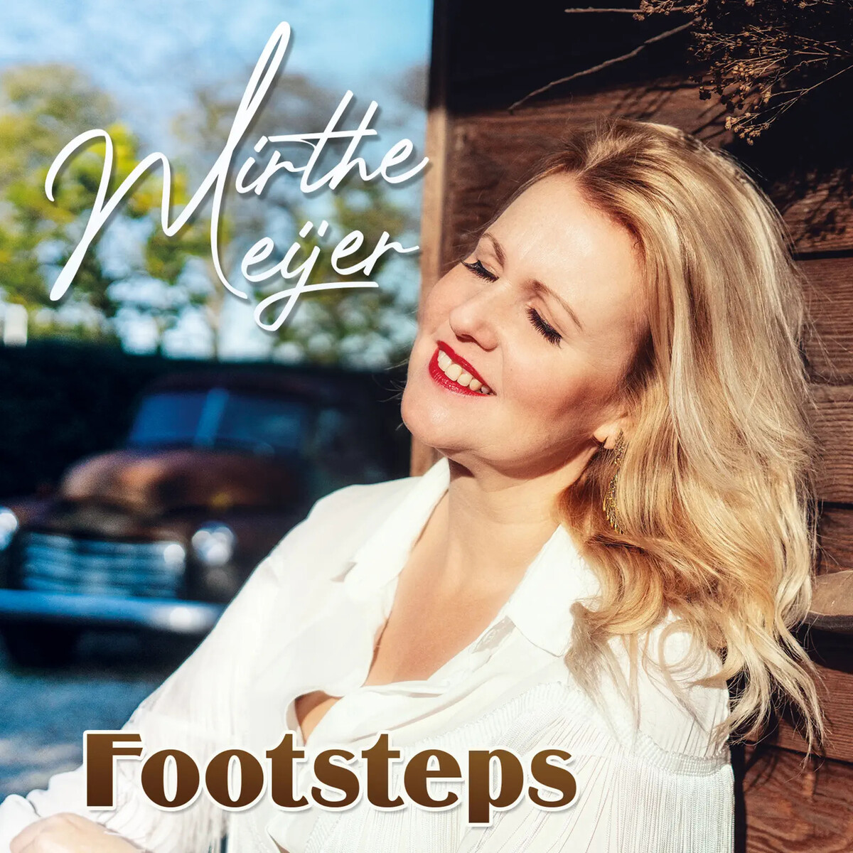 Footsteps by Mirthe Meijer (Single): Reviews, Ratings, Credits, Song ...