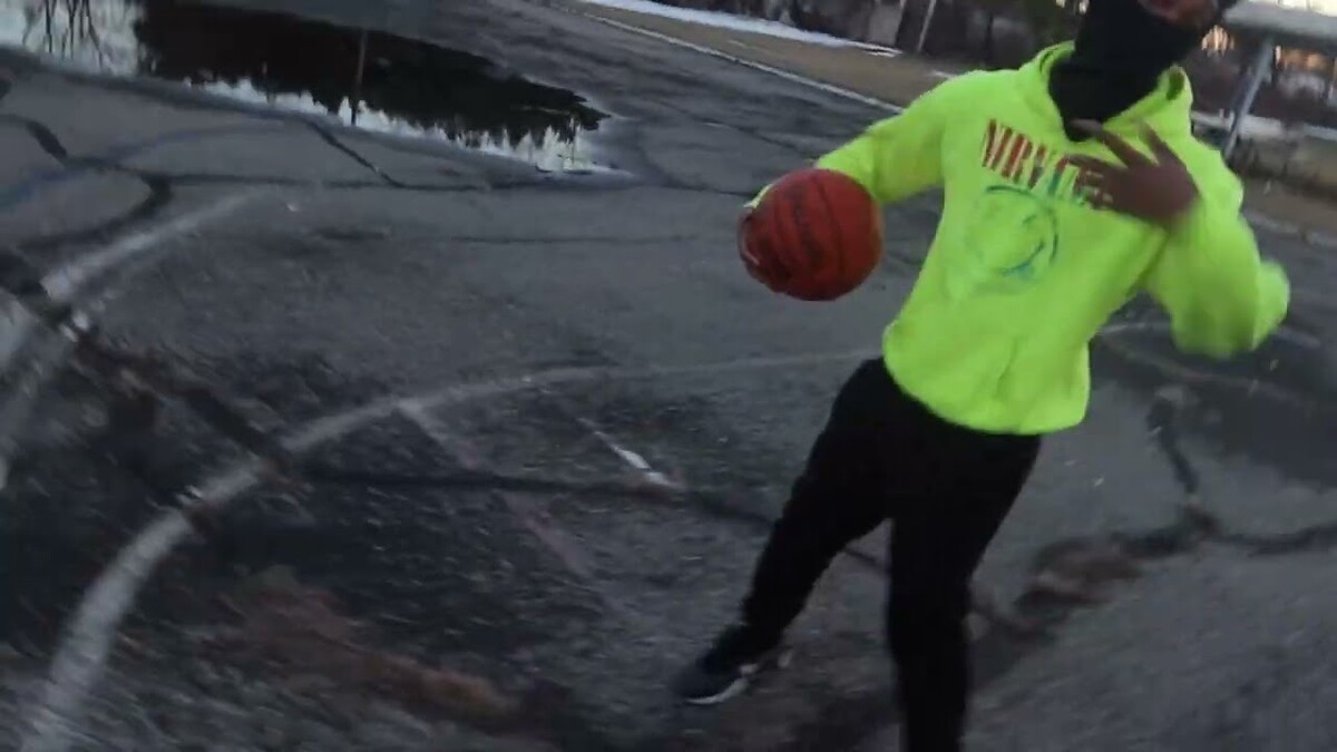 4 Wheeler by Yuno Miles (Music video): Reviews, Ratings, Credits, Song ...