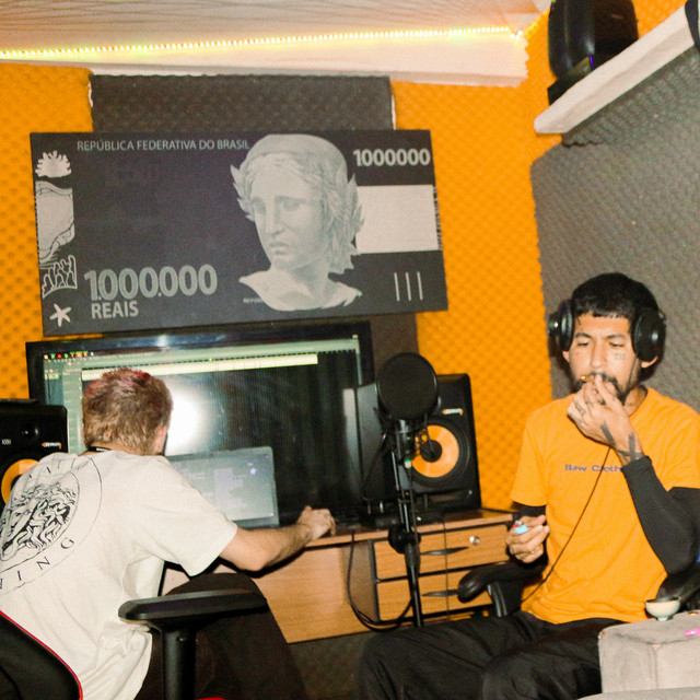 Dói by Link do Zap (Single, Trap): Reviews, Ratings, Credits, Song list ...