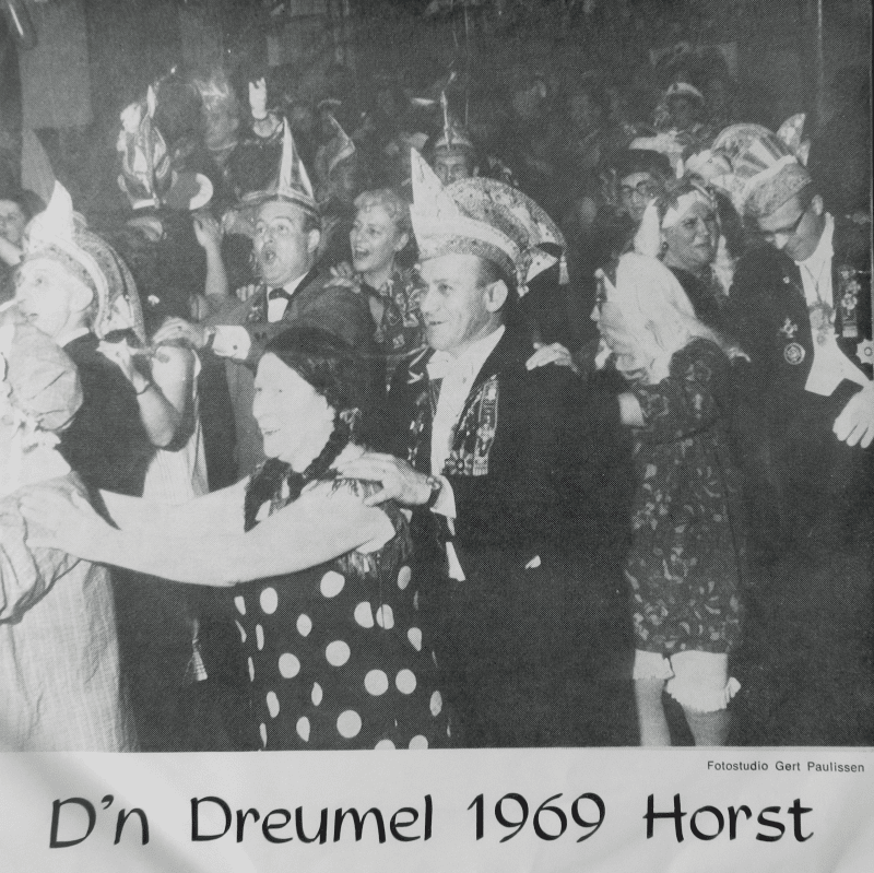 D'n Dreumel 1969 Horst by De Twië Troage / Jochem Cox / Corry Speijcken ...