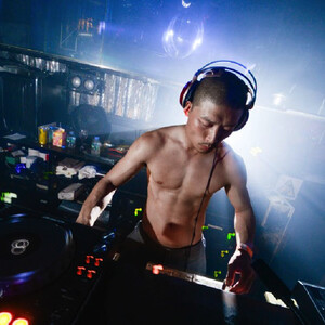 FAV DJ MIXES!!! ٩(^ᗜ^ )و ´- - Rate Your Music