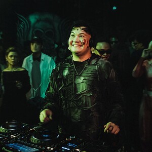 Aphex Twin - Windowlicker (The Running Man Remix) - Rate Your Music