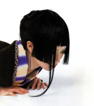 APPLE OF UNIVERSAL GRAVITY ★ The Sheena Ringo masterlist - Rate Your Music