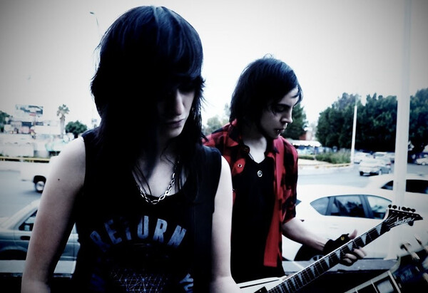 Lejos by Alex Excel & Alex Feel (Music video): Reviews, Ratings ...