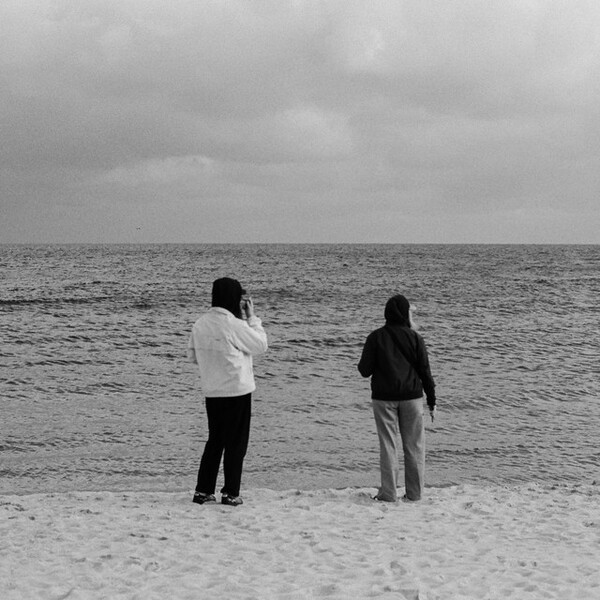 Distant Echoes by Mortui Vultus (Album, Blackgaze): Reviews, Ratings ...