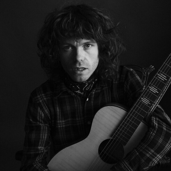 War Isn't Murder by Jesse Welles (Single, Singer-Songwriter): Reviews ...