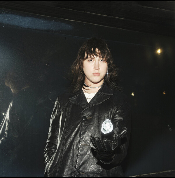 Diamond Cafe Albums: songs, discography, biography, and listening guide ...