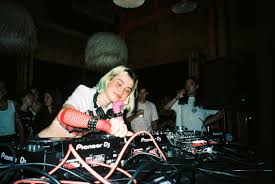 BRAT STAR FANCLUB CORE •°*”˜.•°*”˜ - Rate Your Music