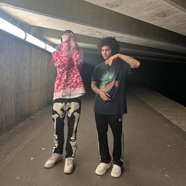 Blurred Lines by Heroine Diaries (Single): Reviews, Ratings, Credits, Song list - Rate Your Music