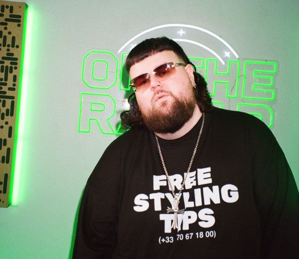 Joeyy Albums: songs, discography, biography, and listening guide - Rate ...