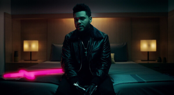 Starboy by The Weeknd (Music video, Alternative R&B): Reviews, Ratings ...