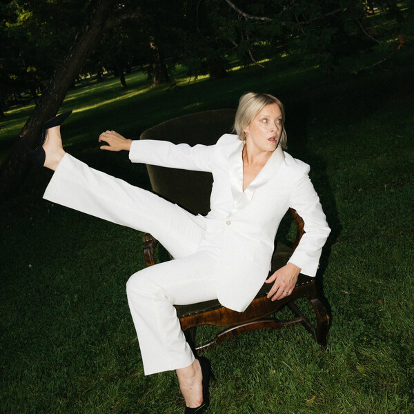 Mic Mac by Jonna Tervomaa (Single; Sony): Reviews, Ratings, Credits, Song list - Rate Your Music