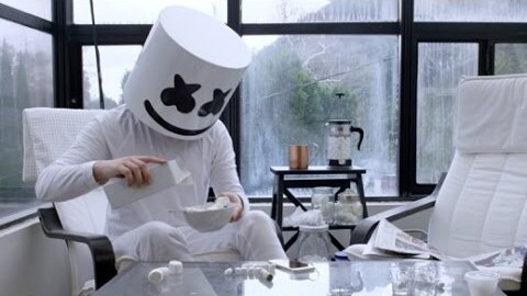 Keep It Mello by Marshmello (Music video, Trap [EDM]): Reviews, Ratings ...