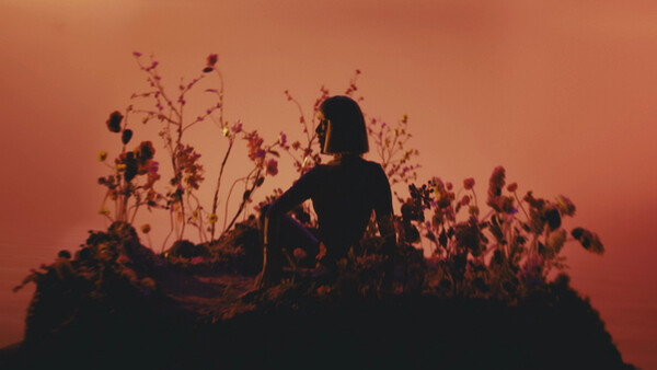 Dance Alone by Sia & Kylie Minogue (Music video, Dance-Pop): Reviews ...