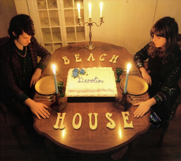 Beach House - Wedding Bell - Lyrics and ratings - Rate Your Music