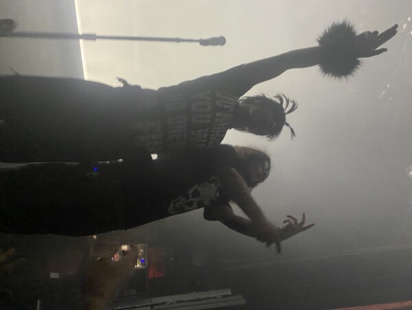 Live - Rate Your Music