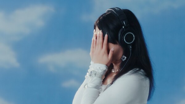 Music by underscores (Music video): Reviews, Ratings, Credits, Song ...