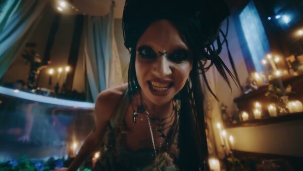 Doomsday Blue by Bambie Thug (Music video, Alternative Metal): Reviews ...