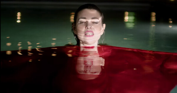 Scene Ballerina by Geneva Jacuzzi (Music video): Reviews, Ratings ...